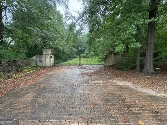 3509 Nassau Drive