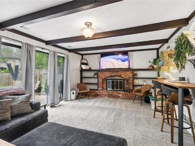 3509 Apple Tree Lane