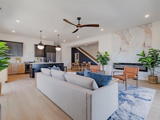 3509 Charlotte Ave W Unit 501, Nashville, TN 37209
