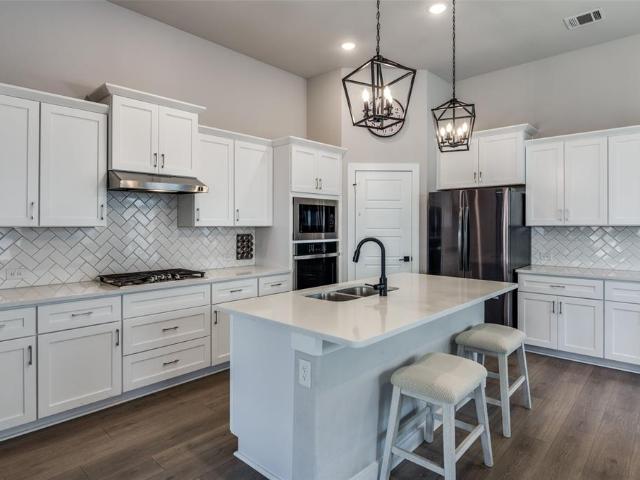 3509 Clara Drive