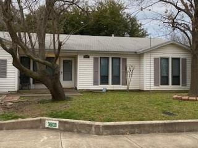 3509 Larry St, Rowlett, TX 75088