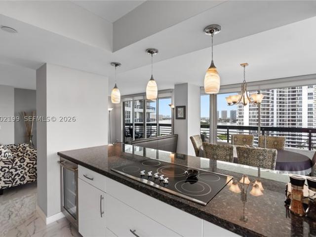 3500 Mystic Pointe Dr Apt 1403, Aventura, FL 33180