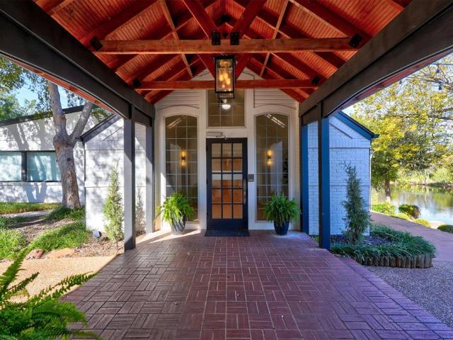 3500 N Coltrane Road