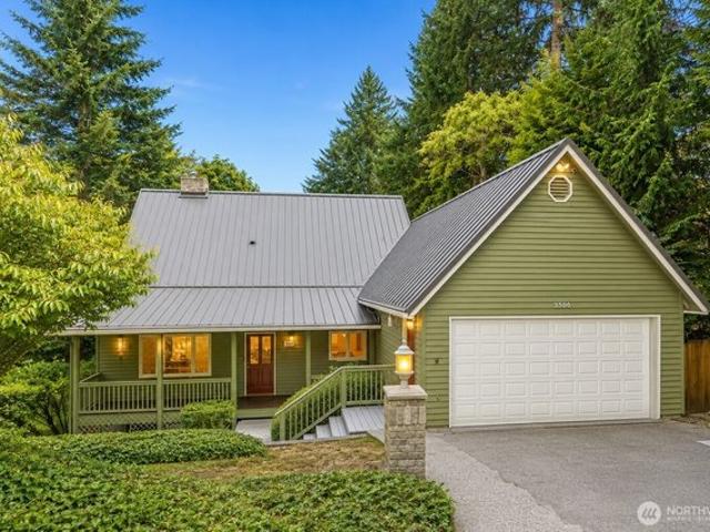 3500 NE 162nd St, Lake Forest Park, WA 98155