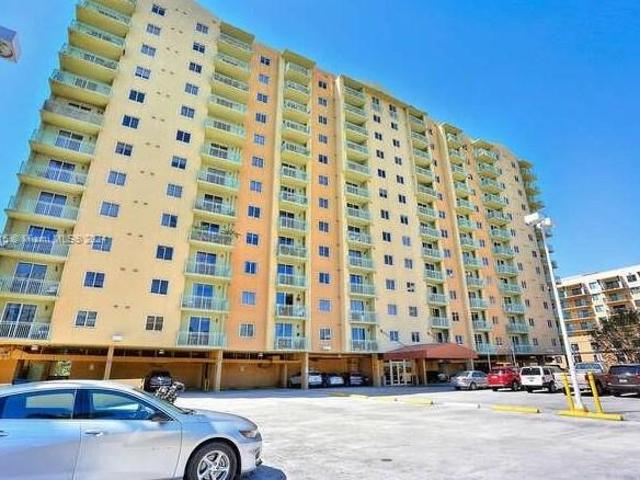 3500 Coral Wy #409, Miami, FL 33145