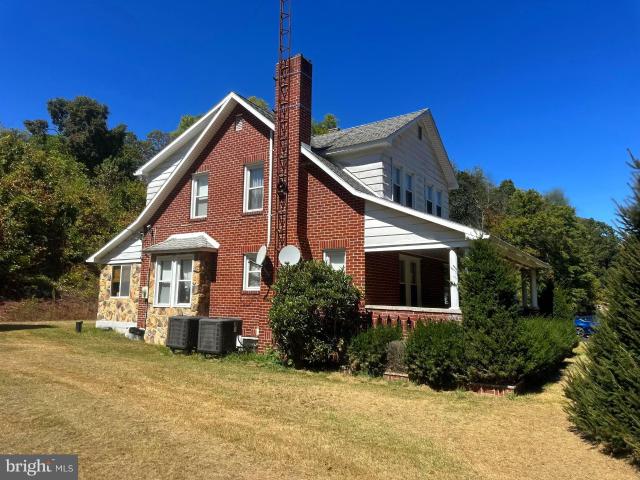 3500 Paw Rd, Paw, WV 25434 | MLS #WVHS2007