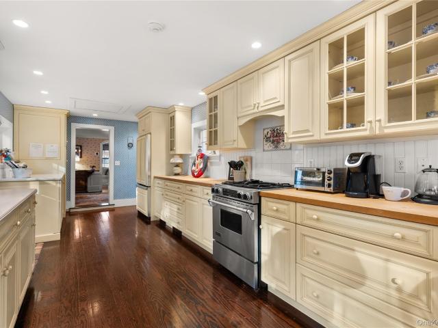 3500 Pine Neck Rd, Southold, NY 11971 | MLS #951805