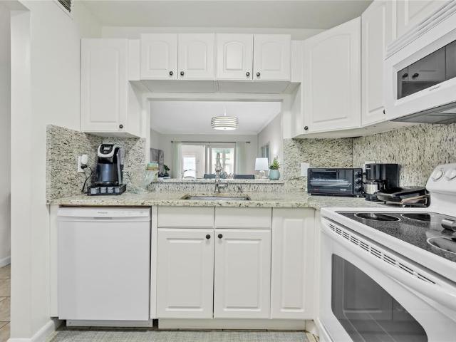 3500 SW Natura Blvd, Unit 108, Deerfield Beach, FL 33441 | MLS #F10544