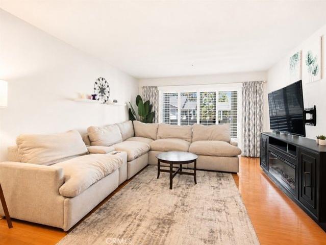 3500 S Greenville St Apt G10, Santa Ana, CA 92704