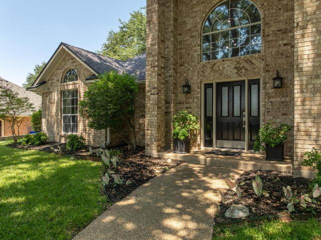 3500 Timberleaf Circle