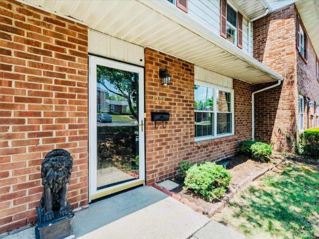 3500 Warwick Drive #27 # #