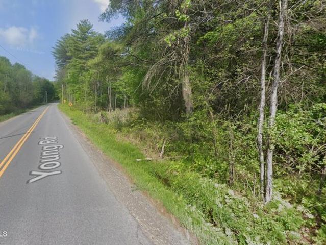 3500 Young Rd, Middle Grove, NY 12850
