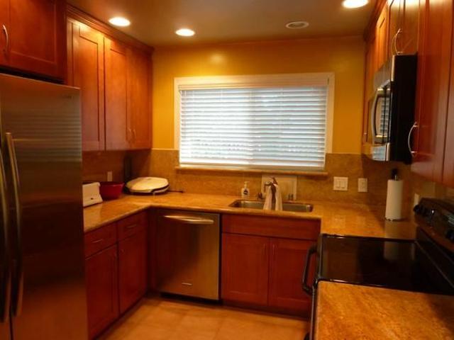 $3500 / 2br 1000ft² QUIET 2/1 ACROSS ST. FROM STANFORD