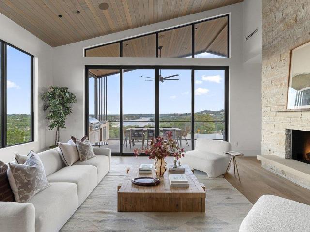 3501 Mount Bonnell Rd