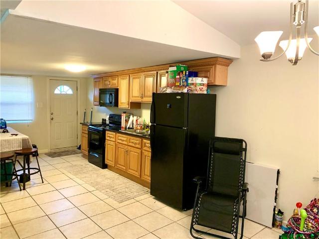 3501 Calhoun Street # B