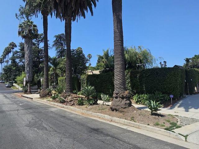3501 Country Club Drive