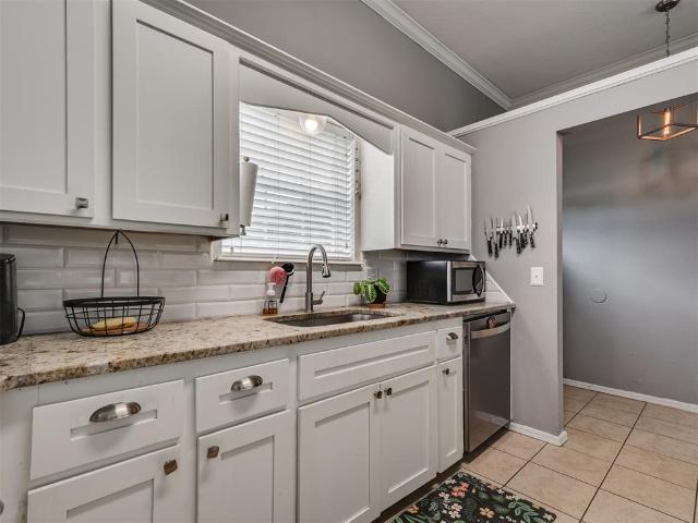 3501 Grassland Drive