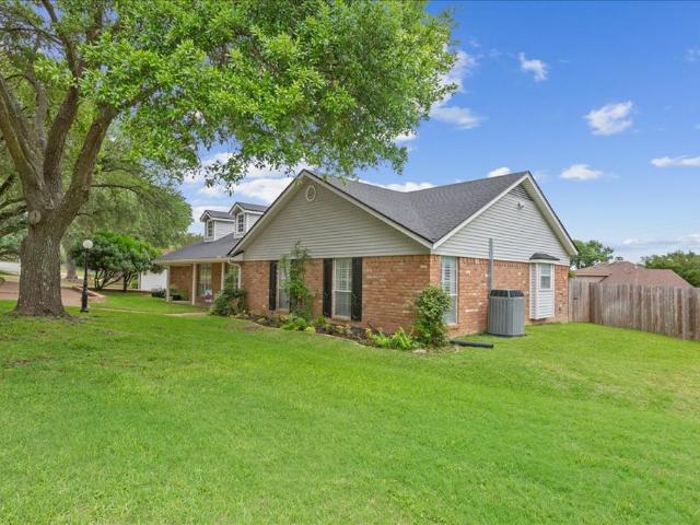 3501 Greenleaf Drive