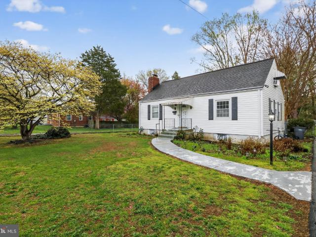 3501 Groveton St, Alexandria, VA 22306 | MLS #VAFX2299 | Compass