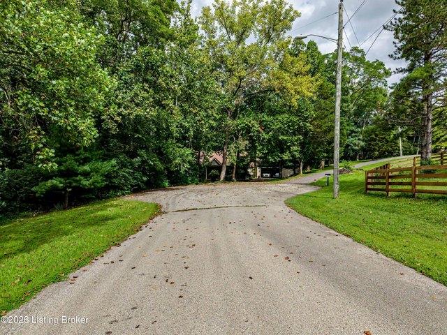 3501 Kim Ct, Crestwood, KY 40014