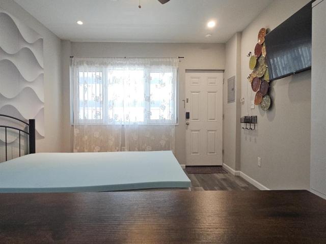 3501 Pacific Ave