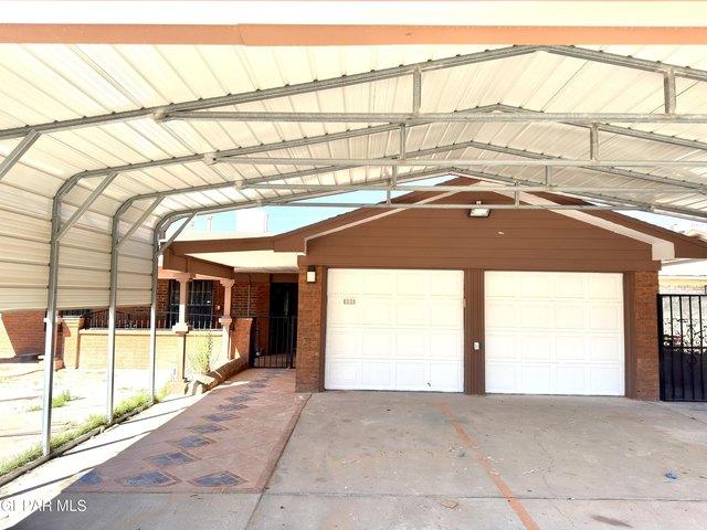 3501 Red Sails Dr, El Paso, TX 79936