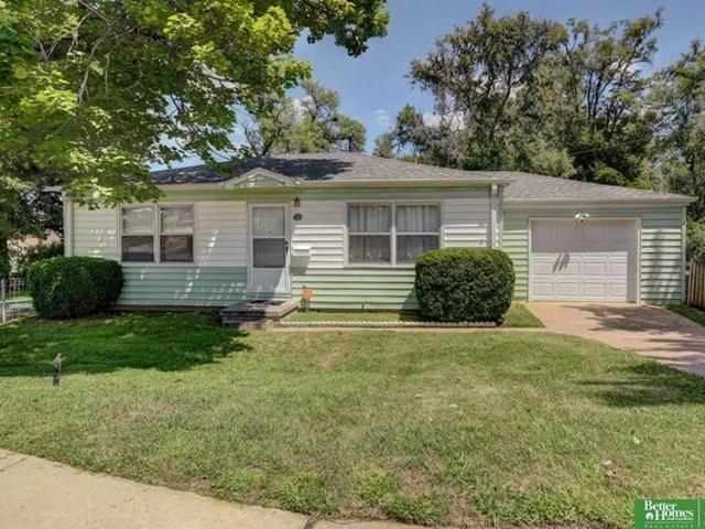 3501 S 67th St, Omaha, NE 68106