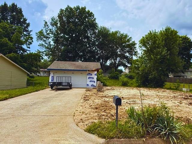 3501 Sierra Madre, Columbia, MO 65203