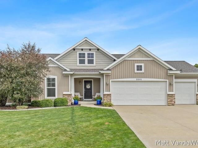 3501 Tearose Dr, Hudsonville, MI 49426
