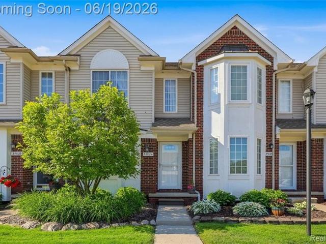35024 Windsor Dr Unit 35, New Baltimore, MI 48047