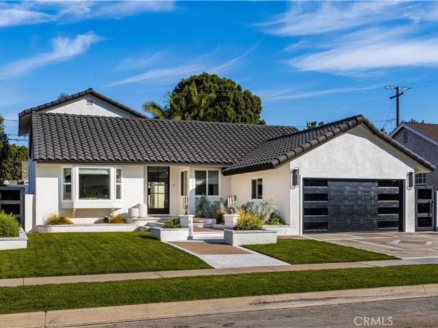 3502 Monogram Ave, Long Beach, CA 90808 | MLS #PW26031 | Compass