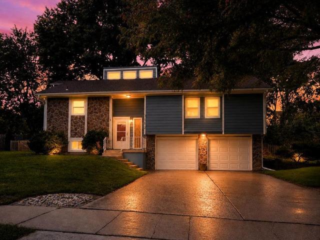 3502 NW Lake Drive