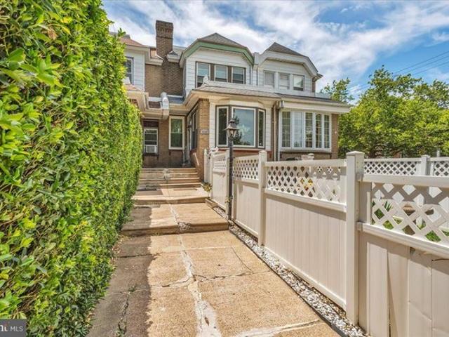 3502 Oakmont St, Philadelphia, PA 19136