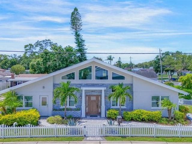 3502 Bahia Vista St, Sarasota, FL 34239