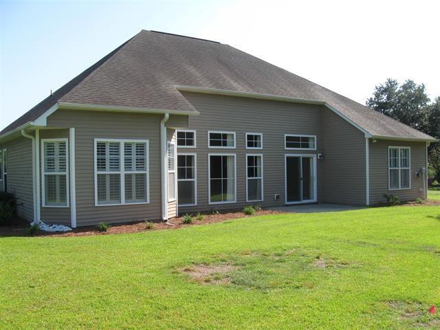 3502 Club Course Dr