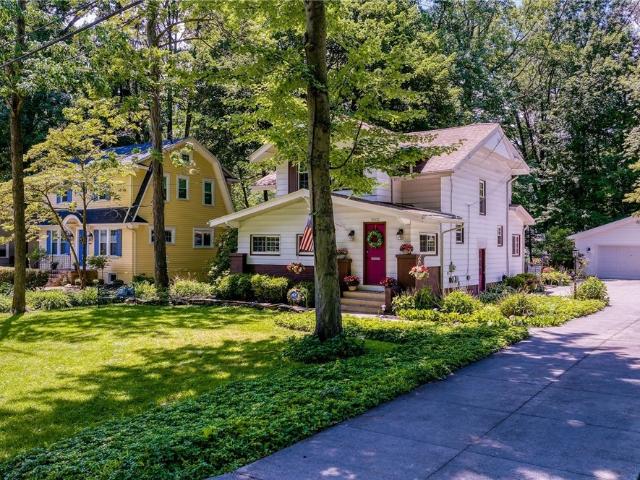 3502 Edgewood Drive