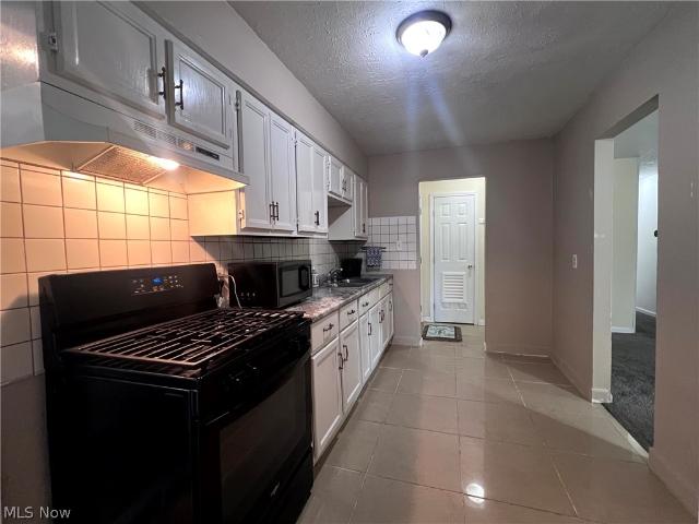 3502 Ivanhoe Drive
