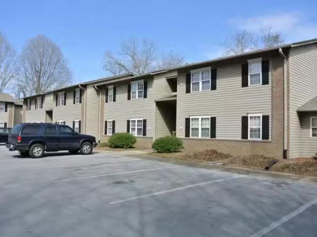 3502 Wind Hills Court, 102, New Bern, NC 28560