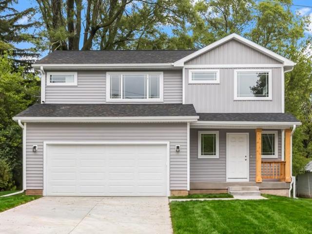 3503 Coy St, Ames, IA 50014