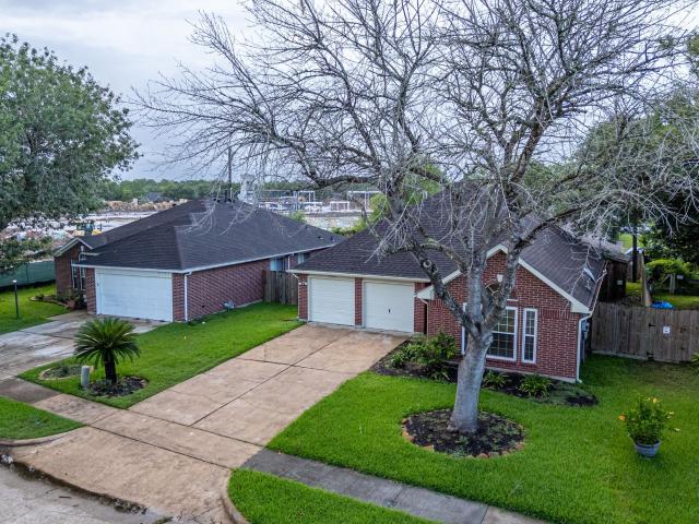 3503 Riverside Drive