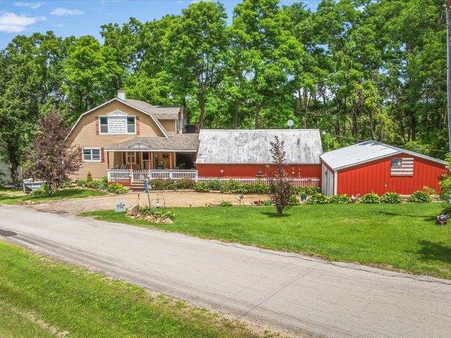 3503 S Ebys Mill Rd, Elizabeth, IL 61028