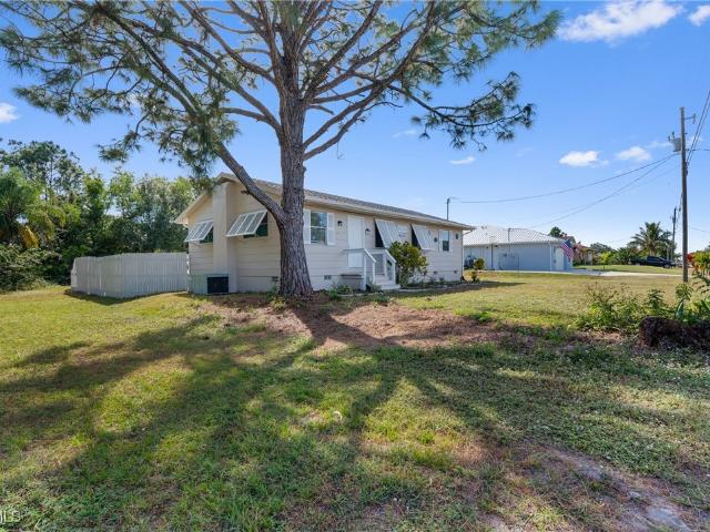 3503 22nd St SW, Lehigh Acres, FL 33976 | MLS #2025021