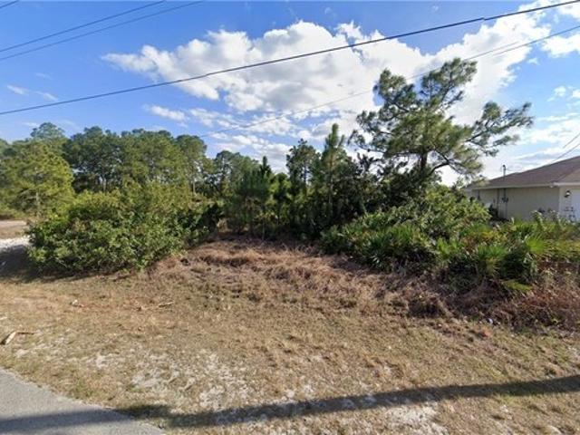 3503 8th St SW, Lehigh Acres, FL 33976