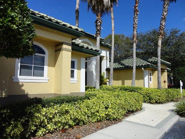 350 34th Avenue Dr E, Bradenton, FL 34208