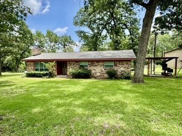 350 County Road 3350, Crockett, TX 75835