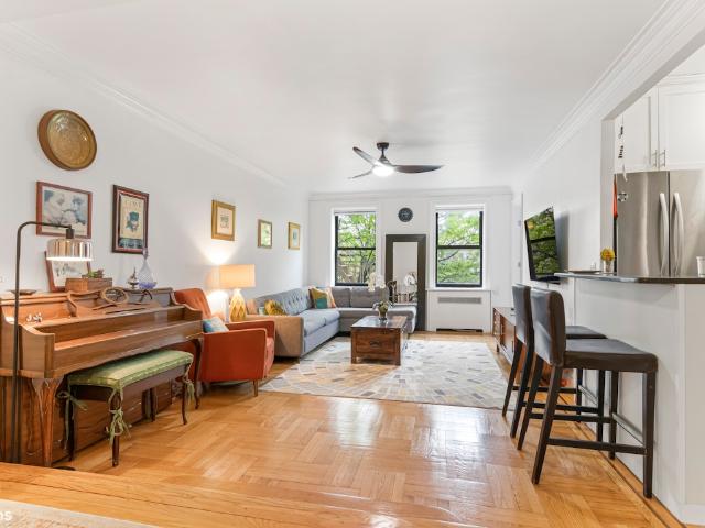 350 Cabrini Blvd, New York, NY