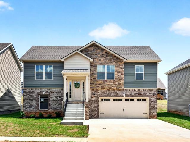 350 Cardinal Creek