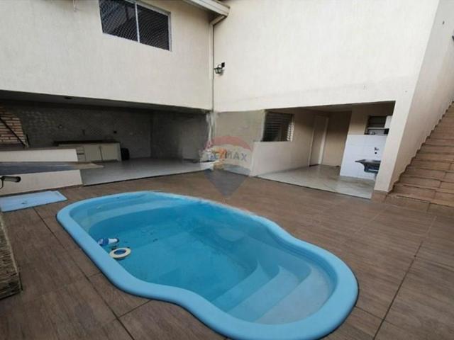 350 Área Útil Casa Alugar, 4 Dormitórios localizado em Jardim das Indústrias, São José dos Campos, São Paulo, 12240710 | Brasil