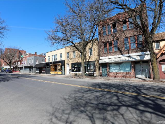 350 Broadway