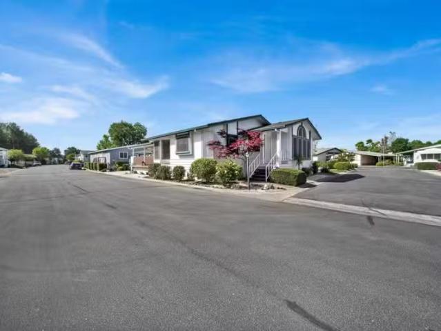 350 GILMORE RD SPC 104, RED BLUFF, CA 96080 Single Family Resi.